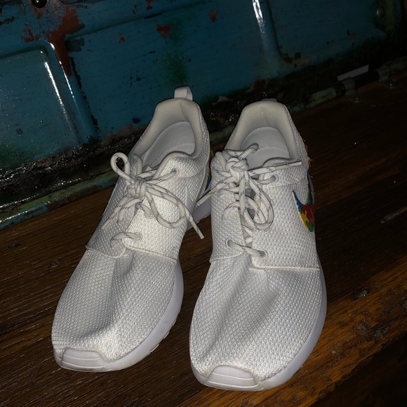 Nike | Shoes | Autism Awareness Nike Tennis Shoe | Poshmark